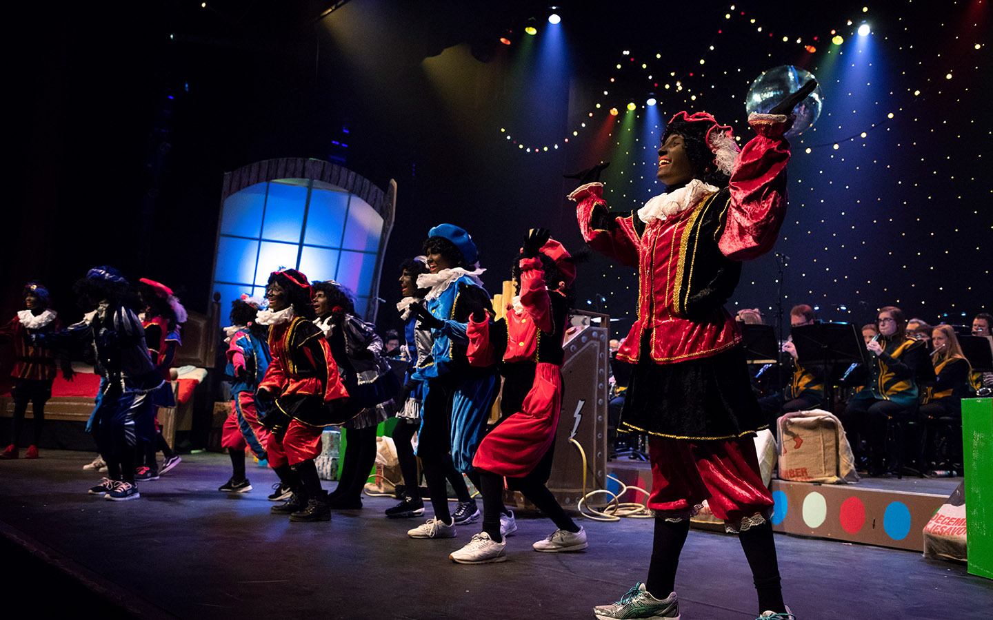 Sinterklaasspektakel - UIT Limburg